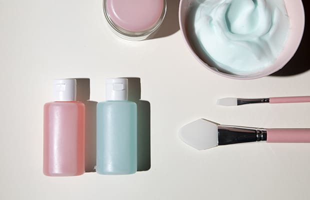 How To Double Cleanse Your Skin According To Derm Pros
